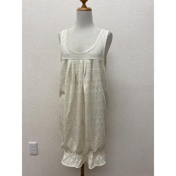 タグ付き新品！　アイボリーのレーシーノースリーブ　ロング丈