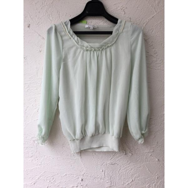 ミントニット 前身頃シフォン重ね 袖シフォン素材