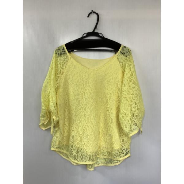 黄色レース トップス
