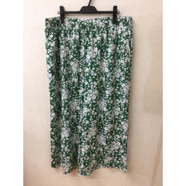 タグ付き未使用！ グリーンにプラント柄のパンツ