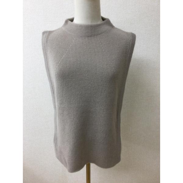 ベージュ ニットベスト 美品