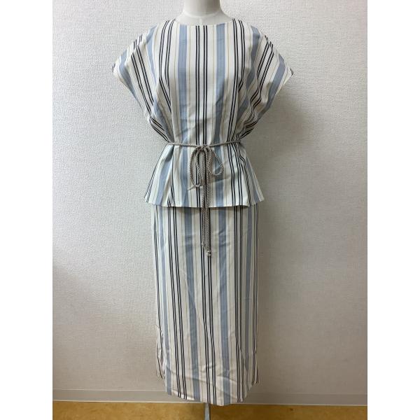 タグ付き未使用 きなりにブルー系ストライプ トップスとスカートセット