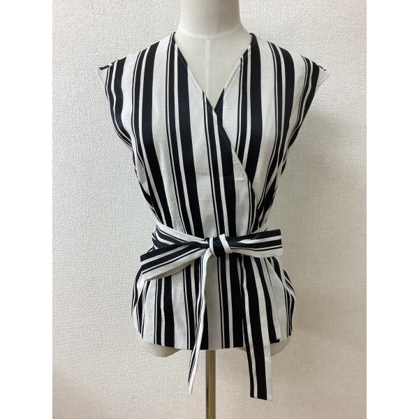 タグ付き未使用 定価26400円 アイボリー×黒ストライプ カシュクールベスト サイズ2