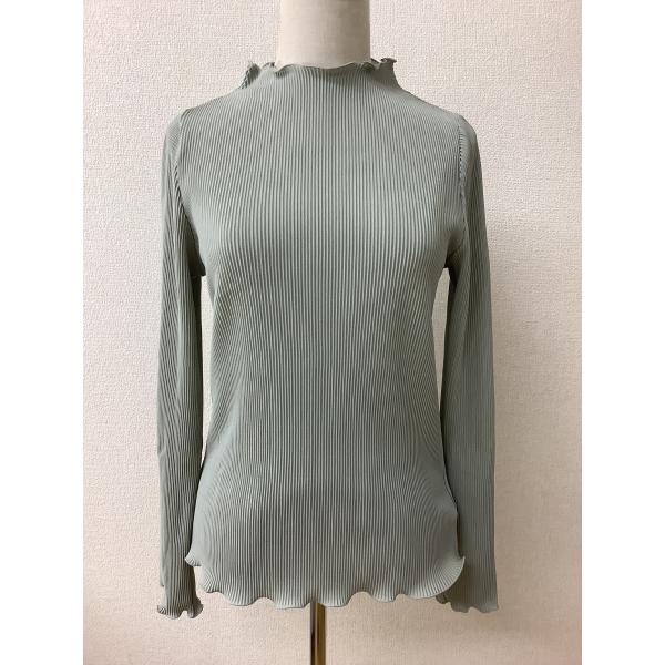 くすみミント色 プリーツトップス サイズF