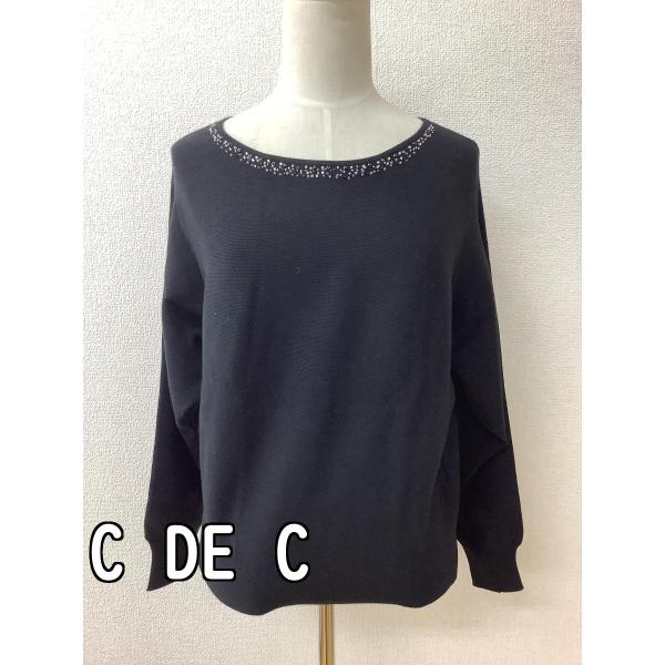 黒ニット 首元ビーズ サイズ38