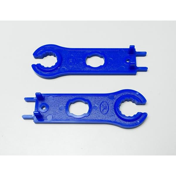 配送について配送はゆうパケットです。お届けまでに、1〜5日の予定です。・ソーラーパネル接続に一般的に使われるコネクター（ＭＣ４コネクター）用のスパナレンチです。・サイズ：120ｘ38ｘ17ｍｍ※ロットのにより仕様の変更が有る事がございます。