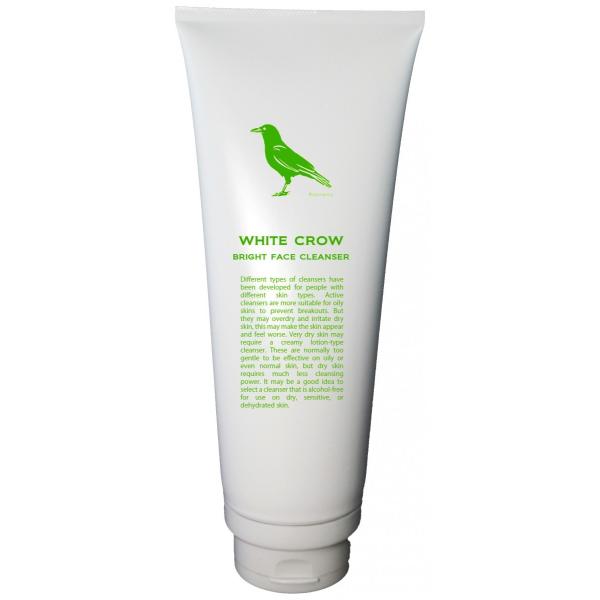 美容成分たっぷり配合＆施術時間短縮のW洗顔です。フラーレン、プラセンタ、ヒアルロン酸、コラーゲン等の美容成分をたっぷり配合しました。肌に一番に触れるクレンジングだから、美容成分を配合することでお肌をケアしながら、汚れはしっかり落とします。容...