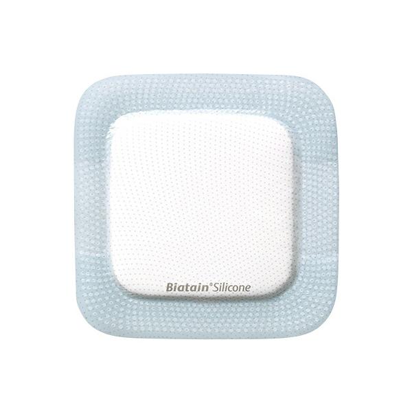 アズワン　ナビ助掲載商品特徴高い吸水力と保水力がありますので、漏れ・浸軟を防ぎ、治癒に適した湿潤を保ちます。滲出液を吸収すると創面側へ膨らみ、死腔を埋めます。仕様型番：334383パッドサイズ（mm）：130×130入数：1箱（5枚入）シー...