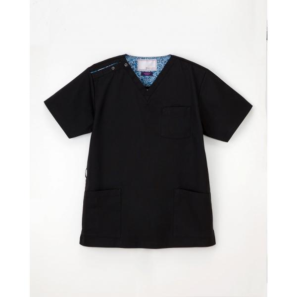 さりげないリバティプリントがモチベーションを高めます●ストレッチ性があり、色落ちしにくい機能素材を使用。●開き部分と背裏にリバティプリント生地を使用しました。●背中部分の紋章織ネームもデザインポイントになっています。●材質：ポリエステル65...