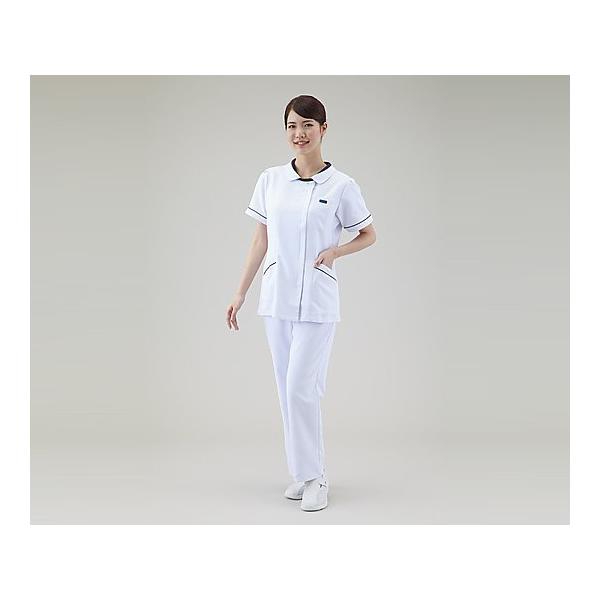 特徴●防透性に優れ、適度な伸縮性を持っています。●右腰ポケット内にペン差し・ストラップが付いています。仕様●素材：ポリエステル100％（後側裏地メッシュ）●両脇ポケット付き●色：ホワイト●サイズ：LL●ウエスト（cm）：76●ヒップ（cm）...