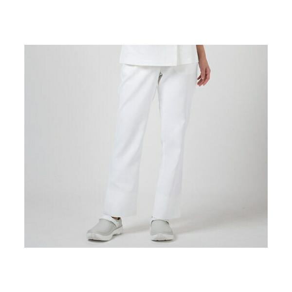 特徴●脇ゴム/両脇ポケット/裏地メッシュ仕様●色：ホワイト(色番：1)●サイズ：EL●素材：ポリエステル65％、綿35％●ヒップ（cm）：112●股下（cm）：フリー（86）●ウエスト（cm）：82●ワタリ（cm）：73.6