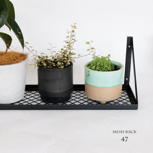 DIYにもオススメの鉄製ラック------------------------------------------------●商品名: メッシュラック L●内容 : 本体×1●サイズ: W47/ D15/H16.5cm●素材 : アイアン...