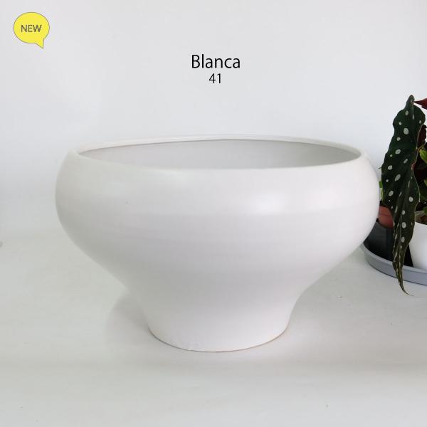 白いシンプルなセラミック（陶器製）お椀型鉢カバー-----------------------------------------●商品名 ブランカ41●内容 : 本体×1●素材 : 陶器●サイズ:鉢:約φ41/ H23cm 内径topφ3...