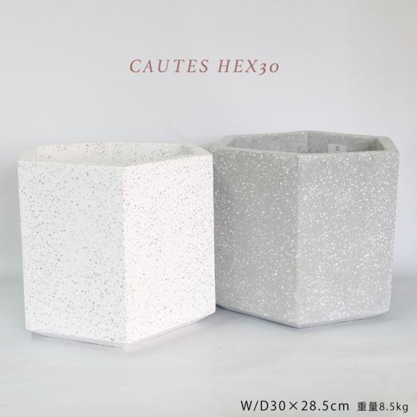 セメントに色粉を練り込んで着色してあるナチュラルな質感のポット六角形の形がモダンな印象を与えます----------------------------------------------●商品名 :CAUTES HEX30●内容 : 本体...