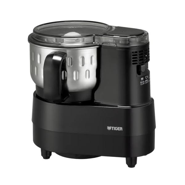 ハンバーグのたね最大650gを一度に作れるハイパワー！色々な食材も均一にカットするブラックチタンコートカッター。軽くて丈夫なステンレス製カップ。コードリールで簡単すっきり収納。商品サイズ本体：28.7×17.2×23.48cm幅×奥行×高さ...