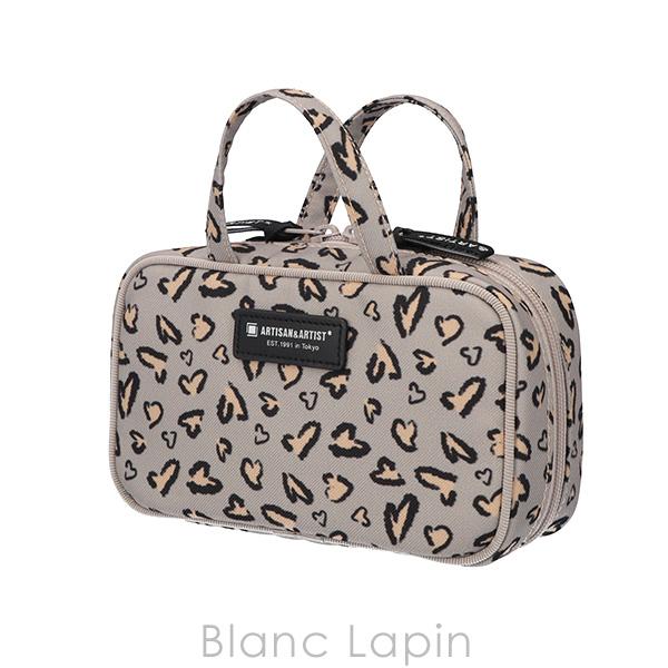 [ ブランド ] アルティザン ＆ アーティスト ARTISAN＆ARTIST[ 用途／種別 ] コスメポーチ/バッグ[ 分類 ] 国内正規品[ 原産国 ] 日本[ 商品区分 ] 雑貨[ 素材 ] 表：ポリエステル（撥水加工）　裏：ナイロン...