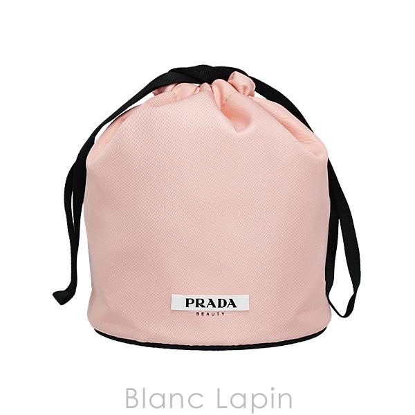 [ ブランド ] プラダ PRADA[ 用途／種別 ] ノベルティ[ 分類 ] 海外正規品（並行輸入品）[ 原産国 ] 中国[ 商品区分 ] 雑貨[ 外装サイズ ]横幅23cm x 高さ20.5cm x 奥行3cm[ 商品サイズ ]横幅15...