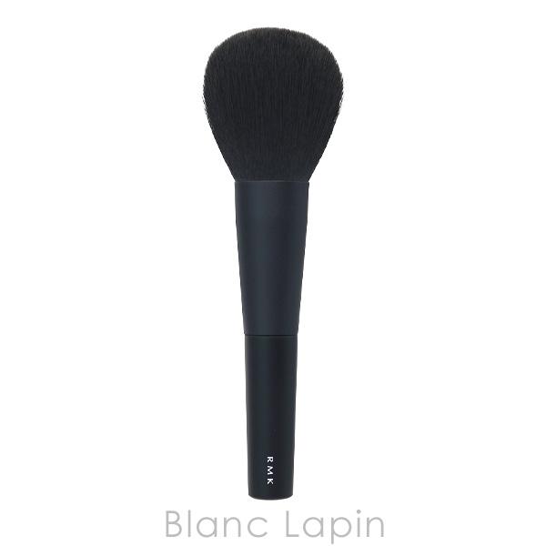 [ ブランド ] RMK アールエムケー[ 用途／種別 ] メイクブラシ/チップ[ 分類 ] 海外正規品（並行輸入品）[ 原産国 ] 日本[ 商品区分 ] 雑貨[ 外装サイズ ]横幅5.2cm x 高さ15.5cm x 奥行1.8cm[ 商...