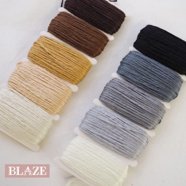 ▼商品詳細▼【デザイン】A＜ブラウン系＞ ・B＜グレー系＞【サイズ】太さ：約0.1cm　1カラー長さ：約900cm【入数】1セット【材質】ポリエステル【原産国】中国【スタッフのコメント】ブレスレットやストラップなどのハンドメイドアクセサリー...