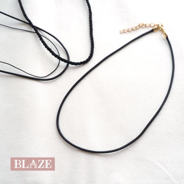 ▼商品詳細▼【デザイン】画像参照【サイズ】画像参照【入数】1個【材質】ポリエステル・真鍮・鋼・亜鉛合金【原産国】中国▼頭皮やお肌に異常を感じた時は、ご使用をお止めいただき専門医にご相談されることをお勧めいたします。▼平らな面に置いて測定して...