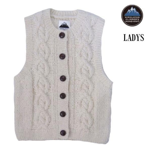 こちらの商品はレディースとなります。ハンドメイドのボリューム満点のケーブル編みが存在感あるベストです。フロントのセンターラインのボタンも良いアクセントとなってます。●HIMALAYAN CLIMBER'S HAND-KNITとはヒマラヤの玄...