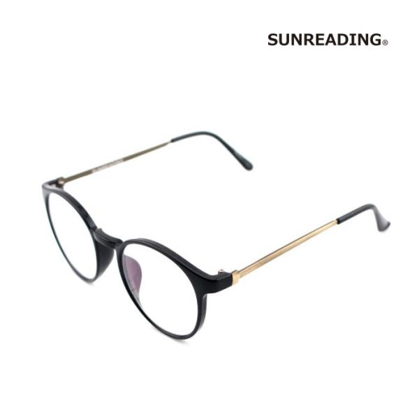 「いつでもどこでも使える便利なアイウェア」をコンセプトに掲げたブランドSUNREADINGから、ボストンシェイプのコンビネーションタイプSR404の登場です。フレームカラー：ブラック/アンティークゴールド【CROSS　VIEW　LENS】レ...