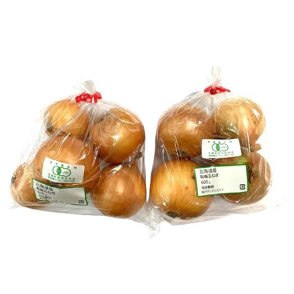 生産者：池田春樹（北海道剣淵町）有機JAS認証（有機許容農薬不使用）北海道産玉ねぎの登場！長い時間をかけてじっくり育った北海道の玉ねぎは特にうま味が多く、あらゆる料理に美味しく使えますのでたっぷり使っていただきましょう！　　