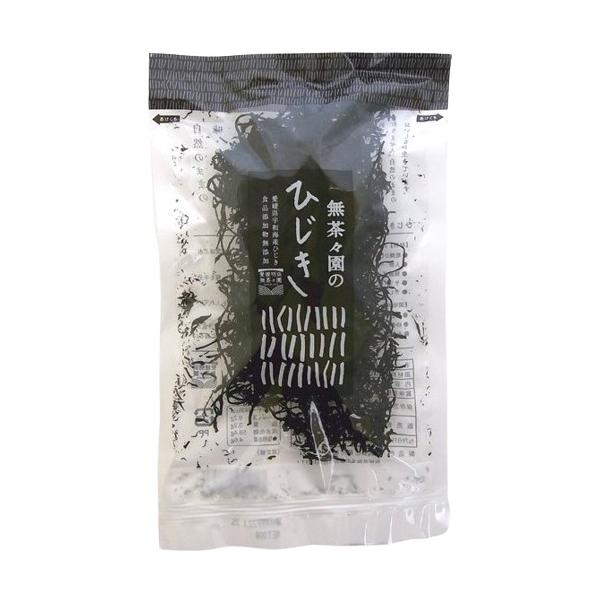 [ 商品説明 ]宇和海でとれたひじきを、薪を使って釜茹でし、天日乾燥しました。収穫したひじきを専用の釜でしっかり炊き上げるため、水ですぐ戻ること、戻した時の柔らかさが自慢です。無茶々園のひじきは、芽も茎も一緒に入っておりますので、どちらの食...