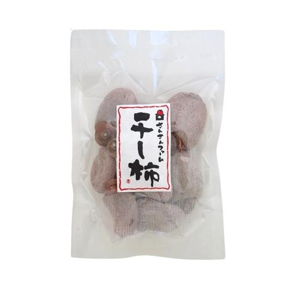 さんさんファームでは低農薬、無化学肥料(自園豚糞完熟堆肥施肥)で柿を栽培しています。また、硫黄くん蒸は一切行わず湯洗いと風をあてる作業を何度も繰り返し、手間をかけて生産しております。硫黄くん蒸していない干し柿は色味が市販品より黒っぽい製品に...