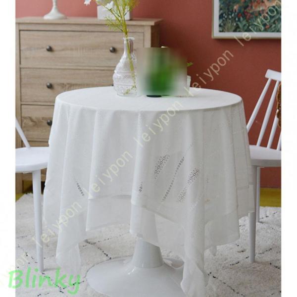 テーブルクロスを使って、部屋のイメージチェンジしましょう。どんなシーンにも対応できるおしゃれなテーブルクロスです。季節やイベント、気分によって簡単に変えられるので、いつもの食卓がもっと楽しくなります。テーブルクロスをかけるだけで、和食にも洋...