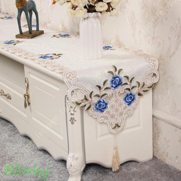 ★テーブルクロス ホテル レストランをインテリアの一つとして、シンプルで明るいお部屋を彩ります。 の天板・卓上にも最適！簡単に洗浄。★どんな空間にも馴染む柄、テーブルを華やかに演出してくれるテーブルカバー。家テーブル用だけではなく、パーティ...