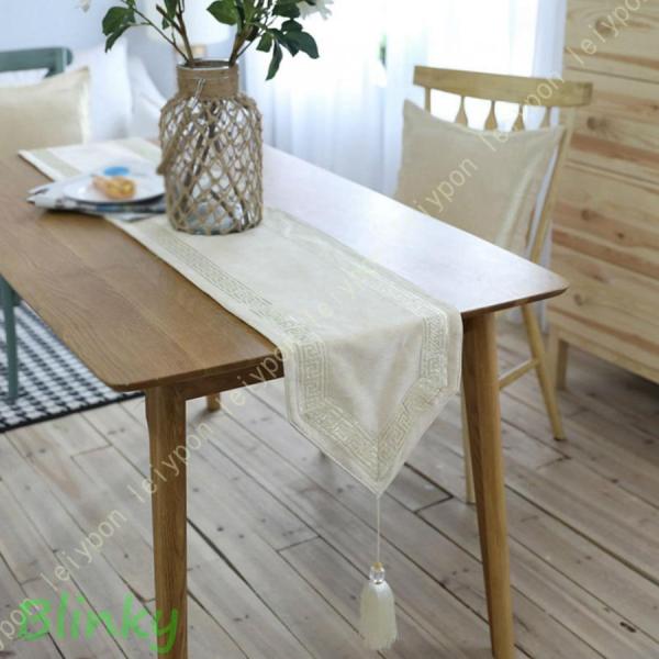 ★テーブルクロス ホテル レストランをインテリアの一つとして、シンプルで明るいお部屋を彩ります。 の天板・卓上にも最適！簡単に洗浄。★どんな空間にも馴染む柄、テーブルを華やかに演出してくれるテーブルカバー。家テーブル用だけではなく、パーティ...