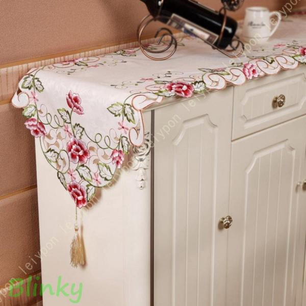 ★テーブルクロス ホテル レストランをインテリアの一つとして、シンプルで明るいお部屋を彩ります。 の天板・卓上にも最適！簡単に洗浄。★どんな空間にも馴染む柄、テーブルを華やかに演出してくれるテーブルカバー。家テーブル用だけではなく、パーティ...