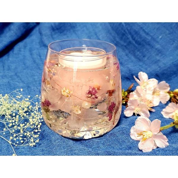 ドライフラワーをゼリーキャンドルで閉じ込めた、シーナリーキャンドル/Scenery candle　春のイメージ“桜フィズ”桜が咲いてると、皆立ち止まり眺める。なんだか心がほっこりしますよね。キャンドルも、揺らぐ灯りを眺めているとホッとします...