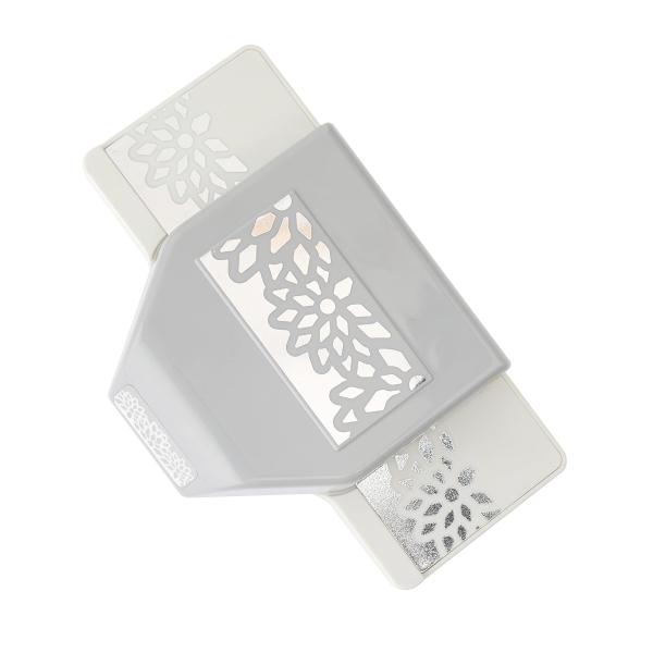 【商品概要】・お手持ちの紙をセットするだけで、簡単にダイヤモンド型の花びらの形にパンチします。・スクラップブッキング、ラッピング、オリジナルメッセージカード、結婚式のオリジナルペーパーアイテム作成など、様々なシーンに活躍します。コンパクトな...