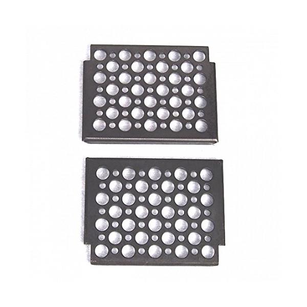 【商品概要】◆材料　　　：　１．６mm厚　鉄板 ◆重量　　　：　約１６０g 過激な焚き火スト向けです。 ※本製品は１台分２枚１組です。 ※本製品を弊社B-6君以外にはご使用にならないで下さい。【商品説明】説明ちょっぴり厚めな鉄板製ハードロス...