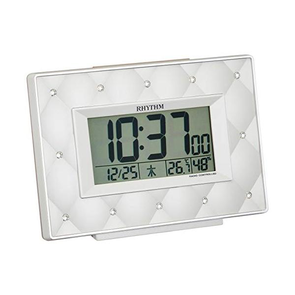 【商品概要】サイズ:9.9×13.9×5.1cm、本体重量:0.2kg使用電源:単3形x2本(別売)ムーブメント：電波時計アラーム：電子音。スヌーズ機能付温度表示（−9.9〜50℃）、湿度表示（20〜95％）。機能:12(午前/午後)/24...