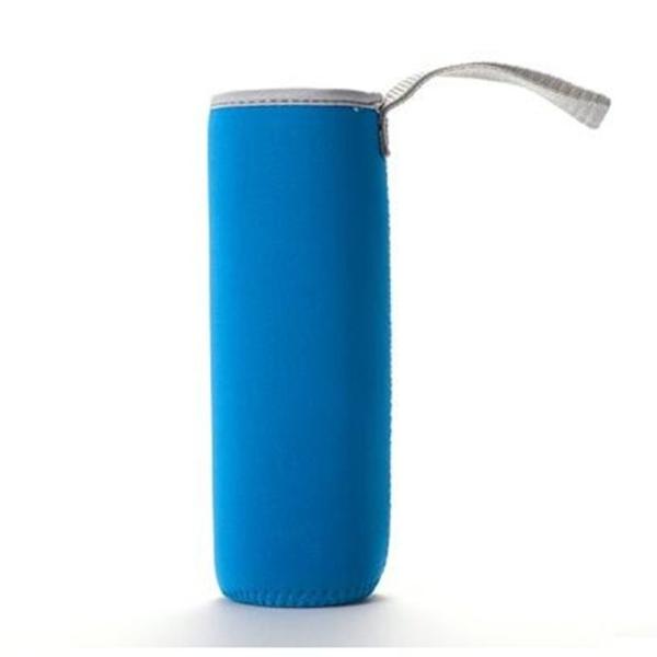 【商品概要】寸法: 直径 7 × 高さ 19 cm (持ち手を除く) 容量: 550ml ボトル用 (ご注意: ボトルは別売りです)断熱仕様のネオプレーン素材は、飲み物を保温し、また手の火傷を防ぎますボトルの表面をキズ、摩擦、噴出などから保...