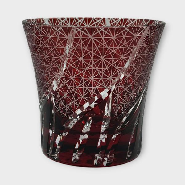 【商品概要】サイズ：9.4cm×8.5cm容量：240cc素材：ガラス機能：食洗器対応【商品説明】職人による手作りで作られた切子グラスです。 自分使いとしてはもちろん、母の日、父の日、敬老の日などのプレゼントして、イベントなどのギフトや記念...