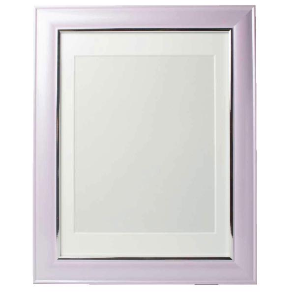 【商品概要】パープル(紫色・ふじ色)のきれいな写真額です。葬儀用写真額・四つ切肖像額縁をお探しの方に合います。写真額　外寸 459 x 368mm 内寸 379 × 288mm額縁内マット内抜きサイズ　290×230mm　（写真は30.0c...