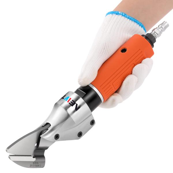 【商品概要】【用途】：このエアーハサミはプラスチック工場やゴム工場で広く応用されて、カーペット人工皮革、ココナッツ合成材料、竹のカーテン、カーテン、アイアンネット、プラスチックネット、キャンバスなどの切断に適します。【特徴】：方向調整可能の...