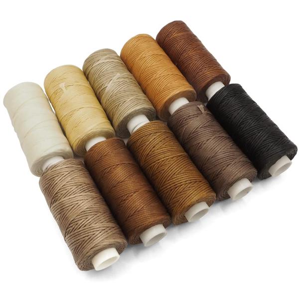 【商品概要】平紐タイプ：太さ直径1ｍｍ：長さ：50ｍ 平紐タイプで通しやすく、手縫いに最適です。強度は抜群：ロウ引き済だからすぐに縫い始められ、細かいステッチにも耐える強度があります。ロウ引きされた紐はとても丈夫で、水にも強いです。使用頻度...