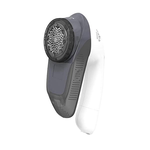 【商品概要】サイズ:幅61×奥行95×高さ185mm電源: AC100V~240V 50/60Hz消費電力: 7W付属品:ふわふわガード、掃除用ブラシ、充電器充電時間: 8時間本体重量(kg):0.216【商品説明】説明■【着たままカットO...