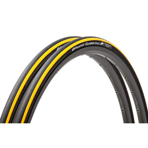 【商品概要】サイズ：700×25C (25-622)重量：220g用途: ロードレース / ツーリング / 通勤タイヤ推奨内圧(kPa)：630-980簡易梱包の2本セット【商品説明】【商品詳細】ブランド：パナレーサー(Panaracer)...