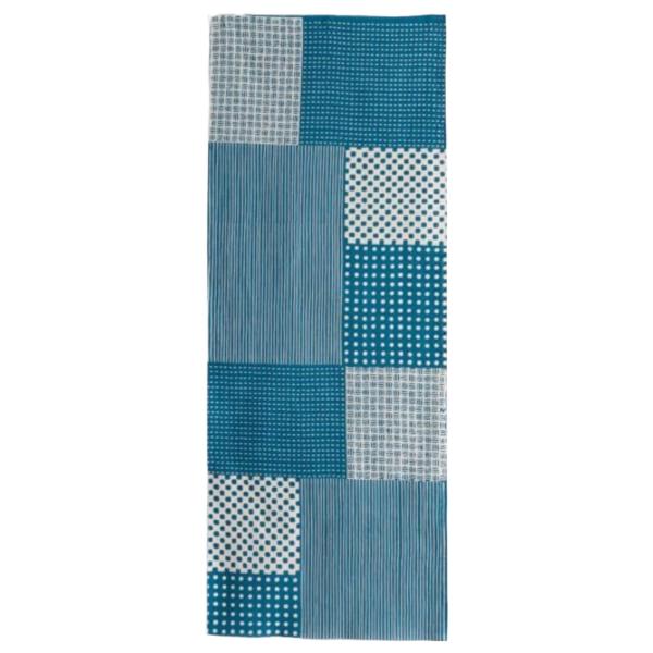 【商品概要】生産地：日本製 / 素材：綿100% / 総理生地 / ※手染めのため色落ちがあります。 ※水分を含むと色移りすることがあります。 ※濡れたままでの放置はおやめください。 ※洗濯の際は他のものと分けて手洗いしてください。サイズ：...