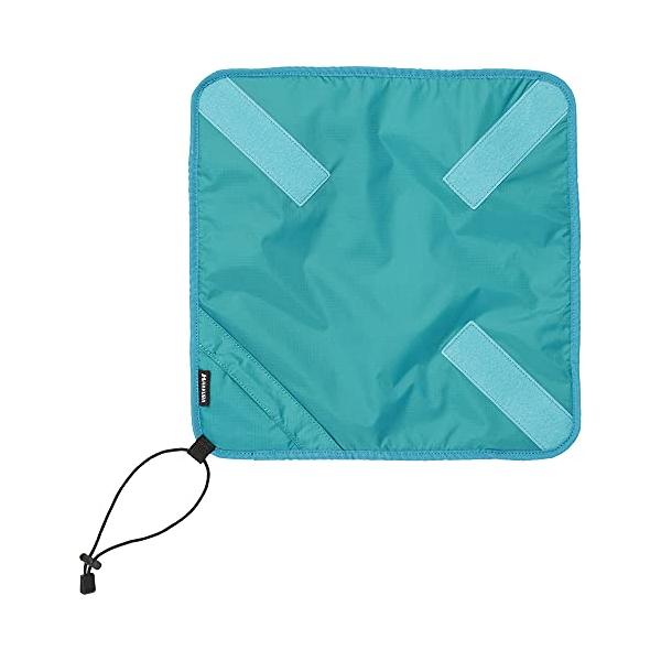 【商品概要】カメラや交換レンズ、タブレットPC、双眼鏡、ゲーム機などをマルチに包んで保護するラッピングクロス。表生地には撥水軽量素材、裏生地には収納物にも優しい起毛素材を採用。包んだ時にかさばりにくい厚さ3mmのクッション材入り。包んだ後に...