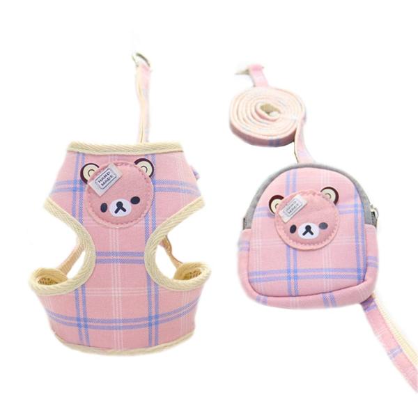 【商品概要】【魅力的な犬猫のベストハーネス】クラシックなチェック柄のパターンとかわいい漫画のクマのデザインはとても愛らしいスタイリッシュに見えます。このハーネスはご子犬をより美しく、ファッションで目を引くものにします。【快適な素材】綿、ナイ...