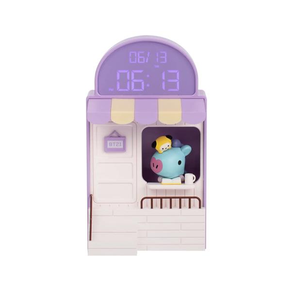 【商品概要】●商品名：BT21 カフェ時計●パッケージ構成品：デジタル時計本品/説明書/C-TYPE充電コード/単4電池×3●製品サイズ：本体：80×140×54(mm)/C-TYPE充電コード長さ：約1ｍ●仕様電圧：4.5V / USB ...