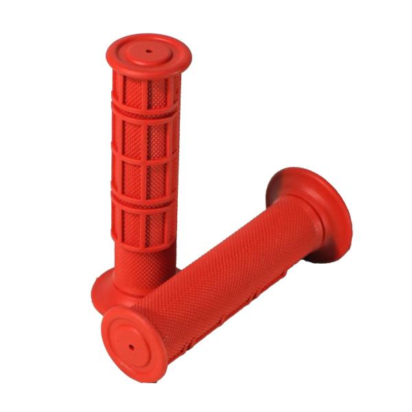 【商品概要】適合：非貫通/22.2mm(7/8)ハンドル用　汎用品番：MBGLP-05　カラー：レッド幅広い車種に対応可能な高品質・汎用・オートバイ用ラバーハンドルグリップです。 ハンドル交換時や劣化による交換に最適。 オフロードタイプは、...
