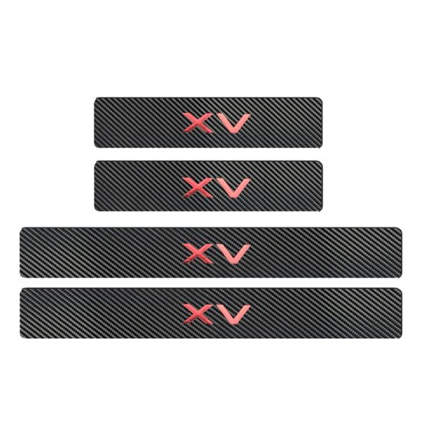 【商品概要】適合車種:スバル XV GP系 GT系 全グレード対応。 ※XVロゴは他社のように剥がれやすくなく、当社のXVロゴは、ホットスタンプ技術によって形成されており、剥がれ落ちることはありません。高密度スカーボン調の革で作られた、簡単...